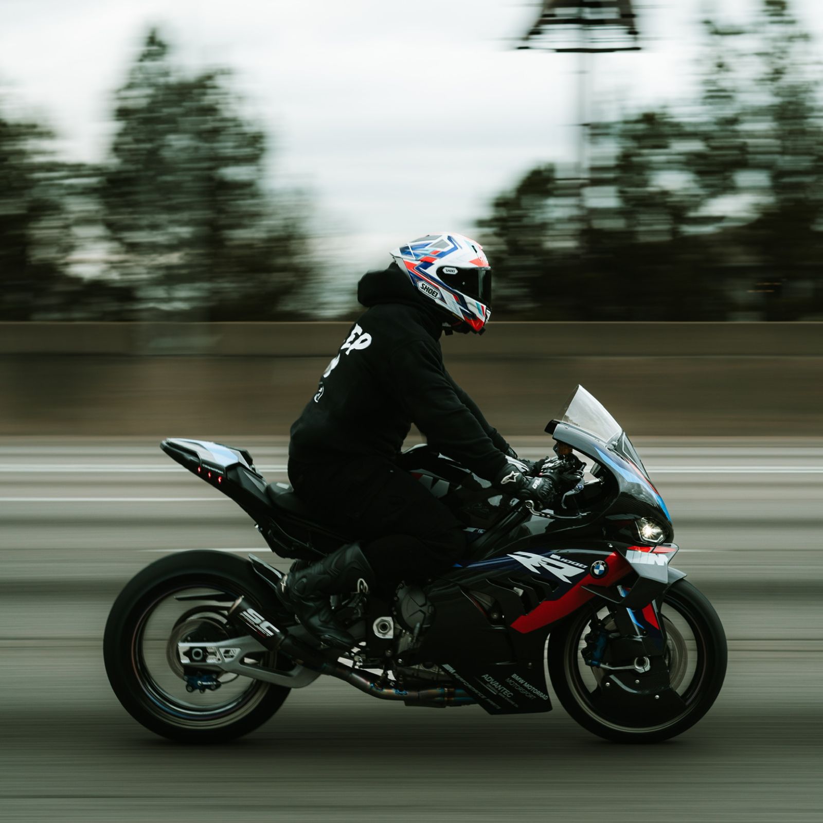 SHOEI X-Fifteen Escalate – SHOEI® Helmets USA