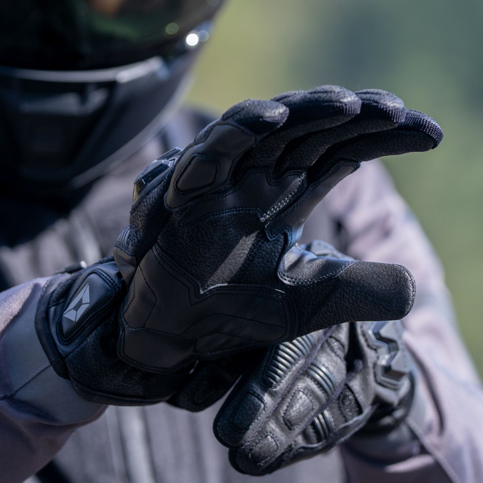 Cortech Shadow AX Gloves - Helmet House